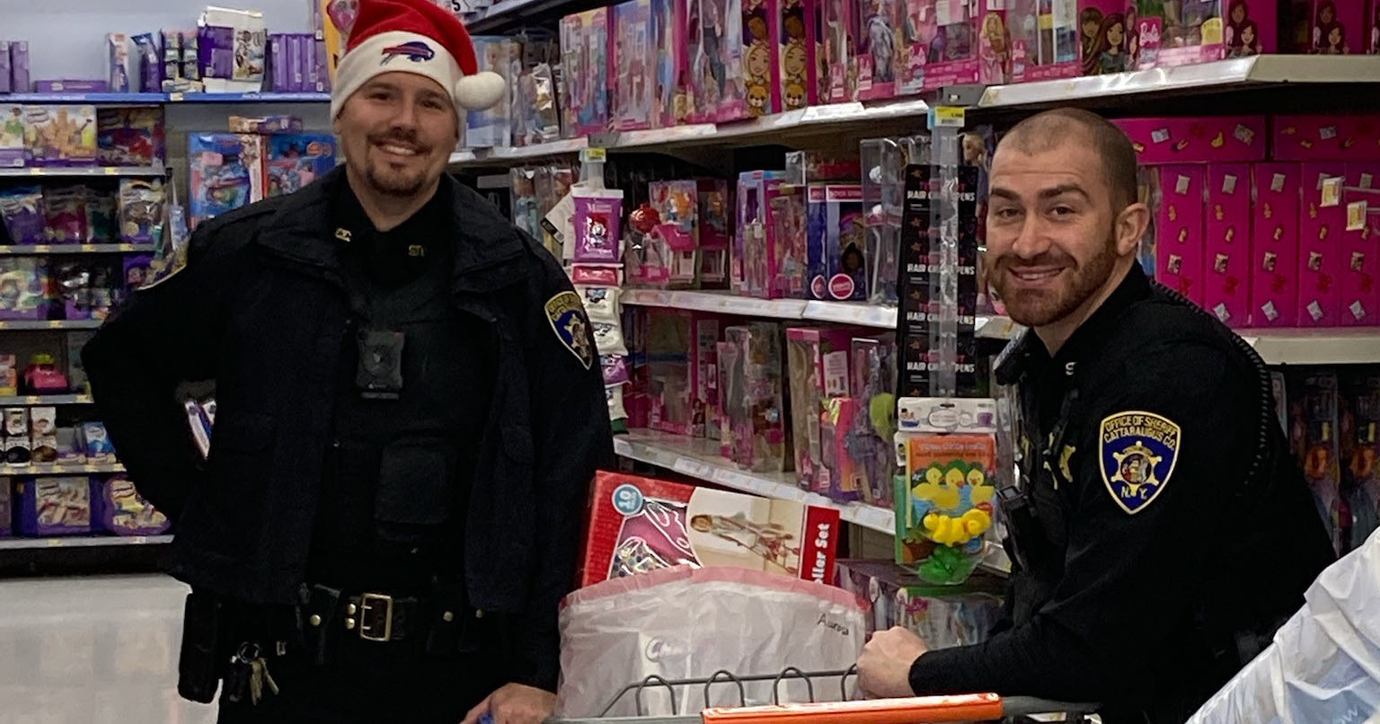 Santa Sheriff program provides Christmas joy for area families